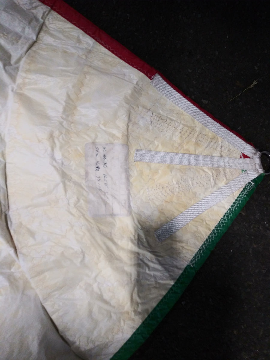 Symmetrical Spinnaker by Quantum in Good Condition 66.6' SL – Sailbrite ...