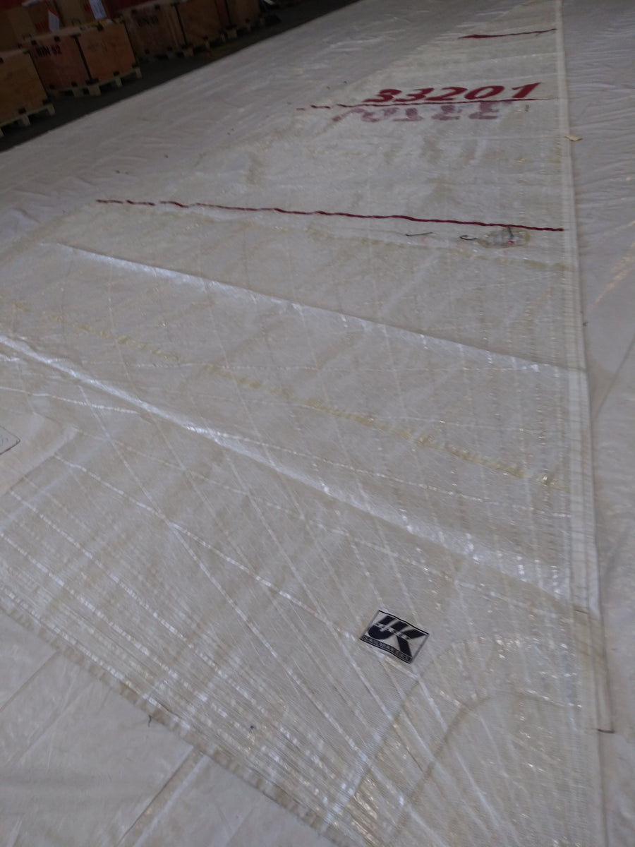 Mylar/Kevlar Genoa by UK Sails in Good Condition 34' Luff – Sailbrite ...